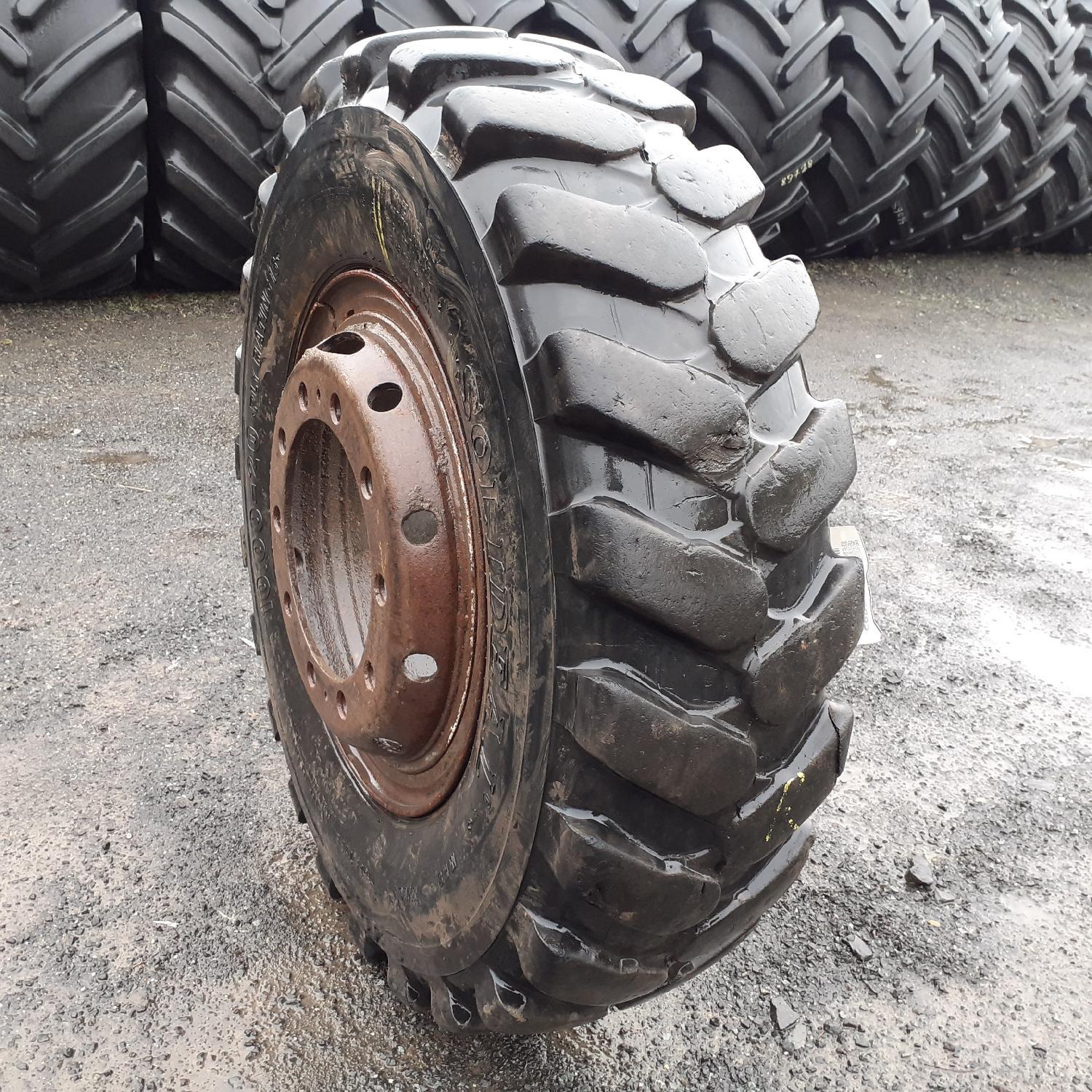 Anvelope 10.00 20 Solideal