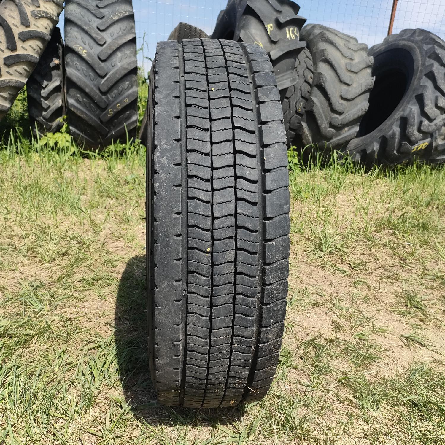 Anvelope 215/75 17.5 Goodyear